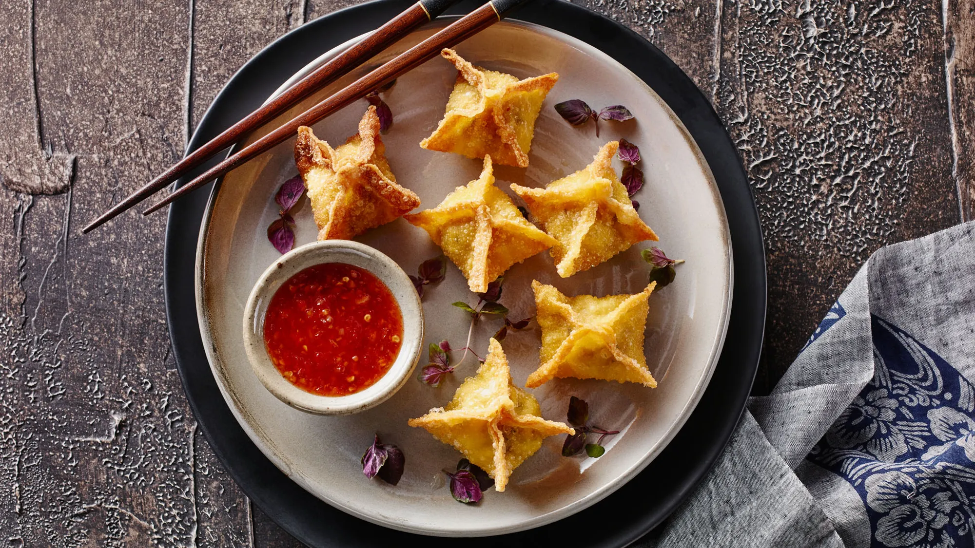 Crispy Chicken Wontons | McCormick Australia