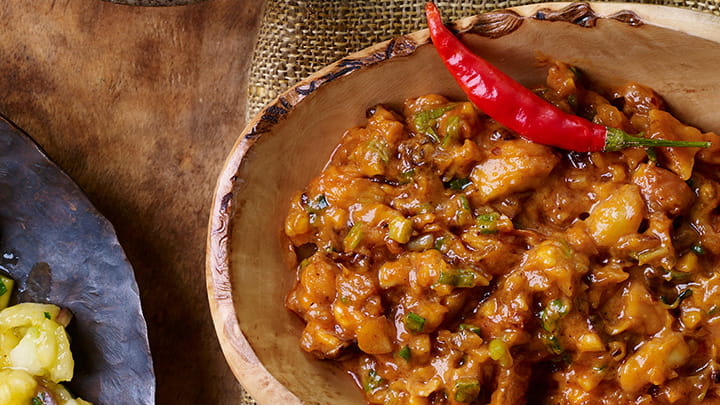 Sichuan Cashew Sauce | McCormick For Chefs®