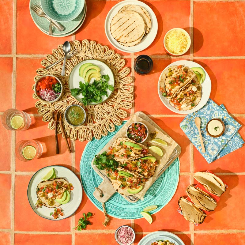 Salsa Verde Pulled Chicken Tacos | Cholula