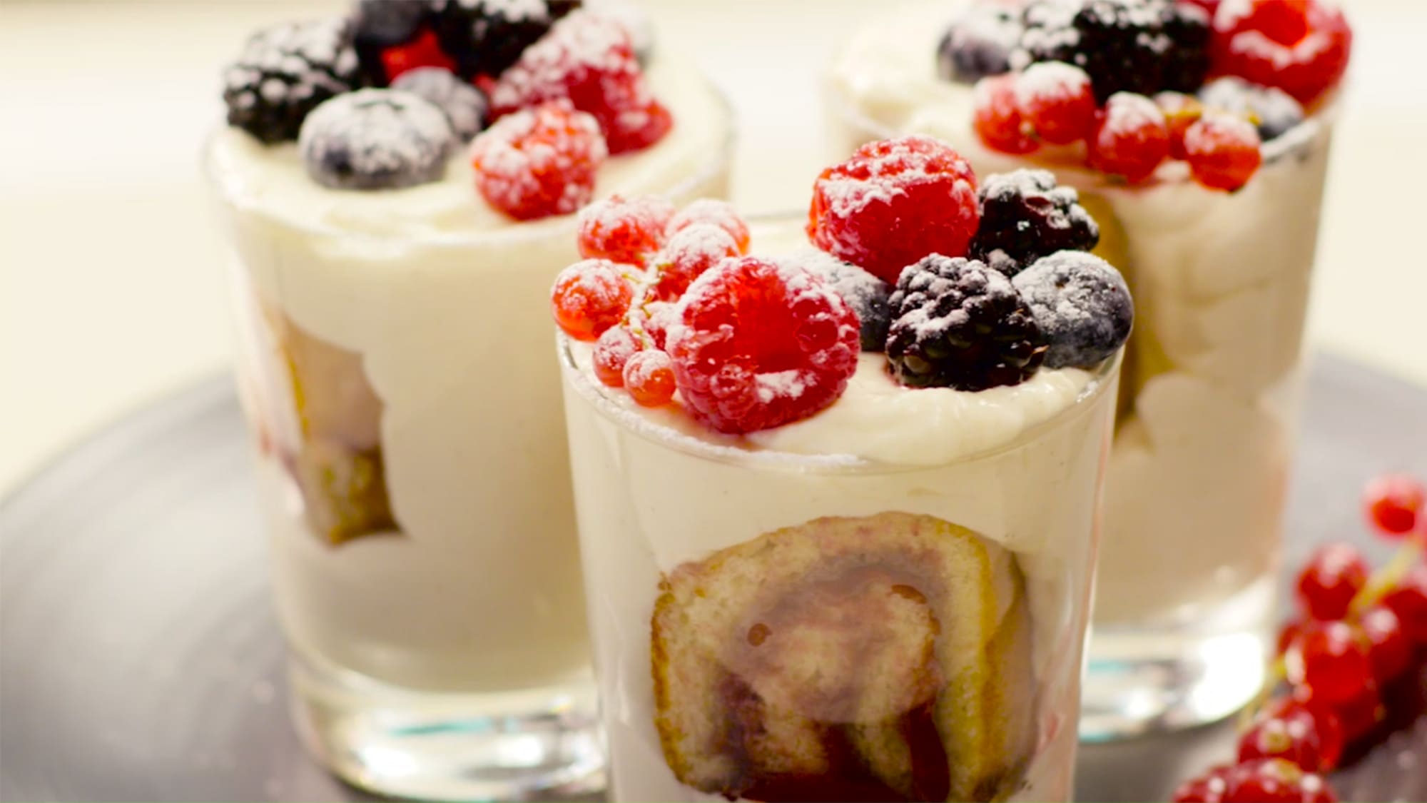 Recette du Biscuit Roulé aux Fruits Rouges | Vahiné